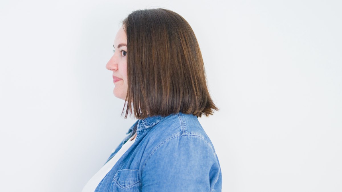 Hairstyle For A Very Round Face